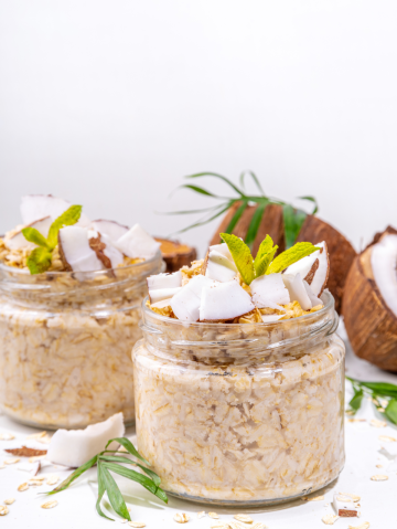Crave-Worthy Coconut Milk Overnight Oats - Low Point Recipes