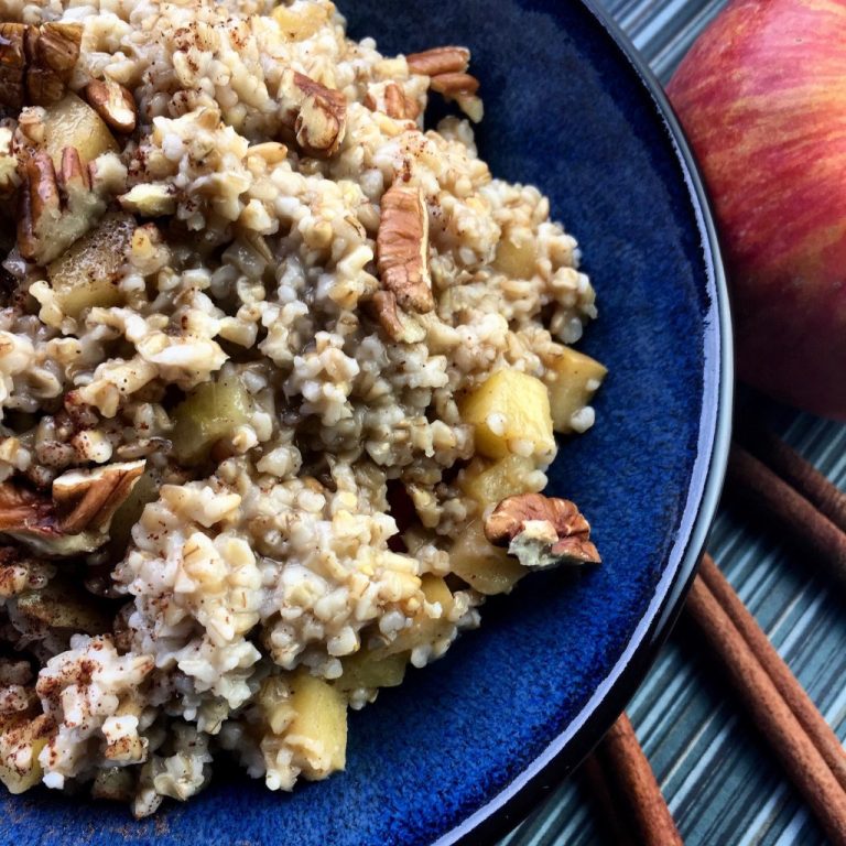 Slow Cooker Apple Cinnamon Oatmeal - Low Point Recipes